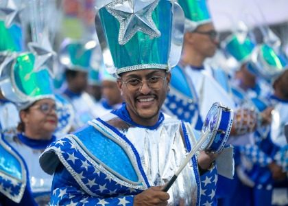 Fotos - Desfile Turma do Quinto - Fotto